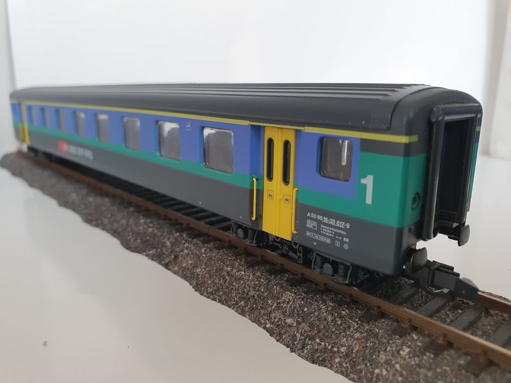 SBB Reisezugwagen 1 Kl. / EW II / IR-Anstrich / Papagei / KK (Neu (gemäss Beschreibung)) in ...