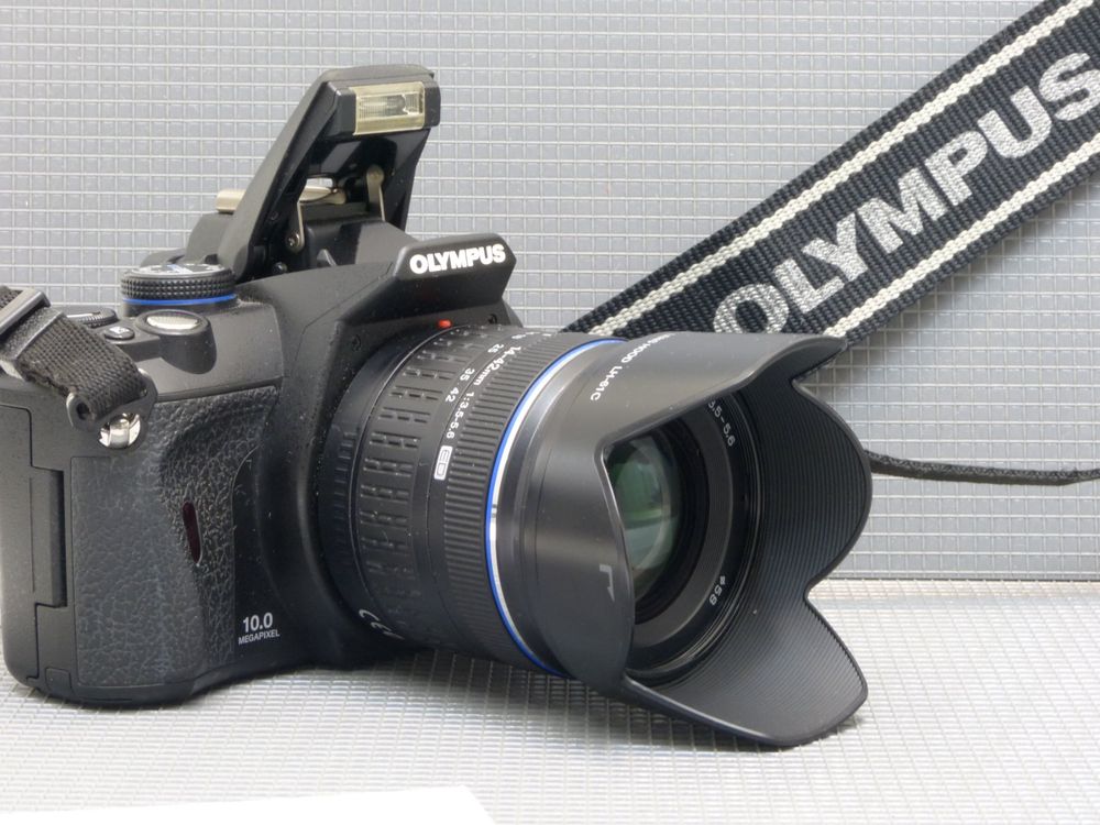 Olympus E-420 * 10MP Digitale SRL FourThirds-System Kamera (Gebraucht ...