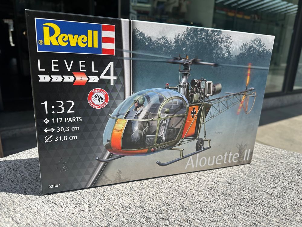 Revell 1:32 Alouette II Swiss Lama 03804 Neuheit! (Gebraucht) in für ...
