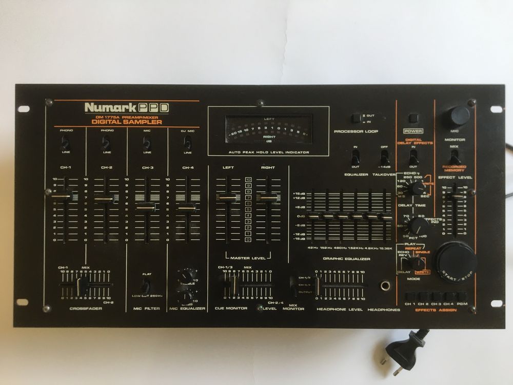 Numark PPD DM 1775A Preamp/Mixer DIgital Sampler (Gebraucht) in Aarau ...