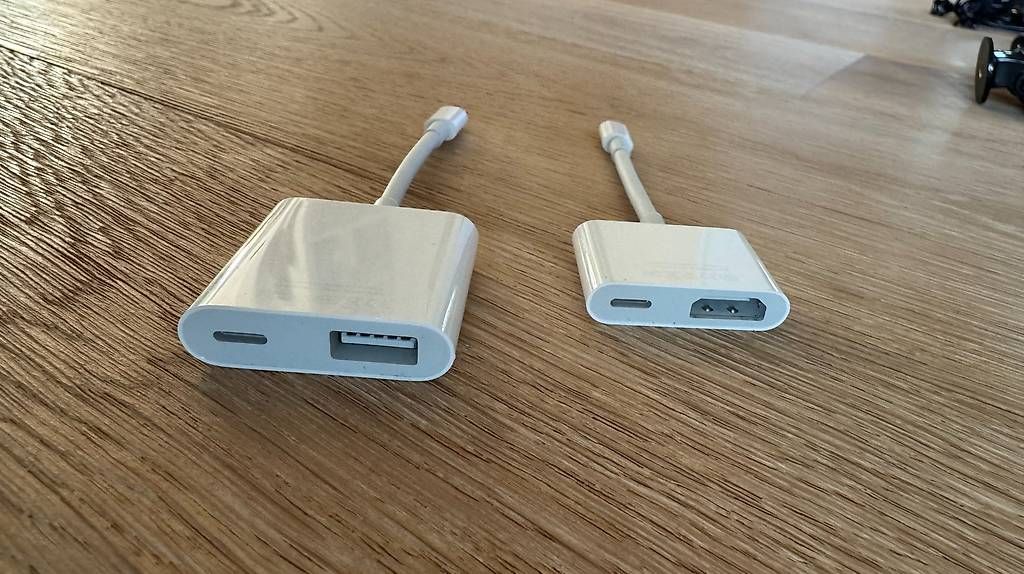 Apple Lightning Adapter: HDMI Kamera Adapter (Gebraucht) in Oberwil BL ...