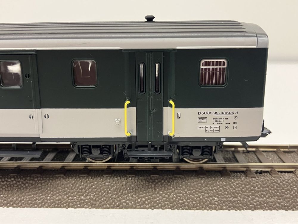 Roco 45189= Gepäckwagen SBB D 33606-1 mit Veloabteil (Neu (gemäss ...