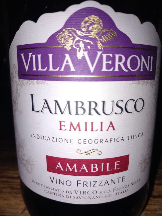 Villa veroni lambrusco emilia (Neu (gemäss Beschreibung)) in Le locle ...