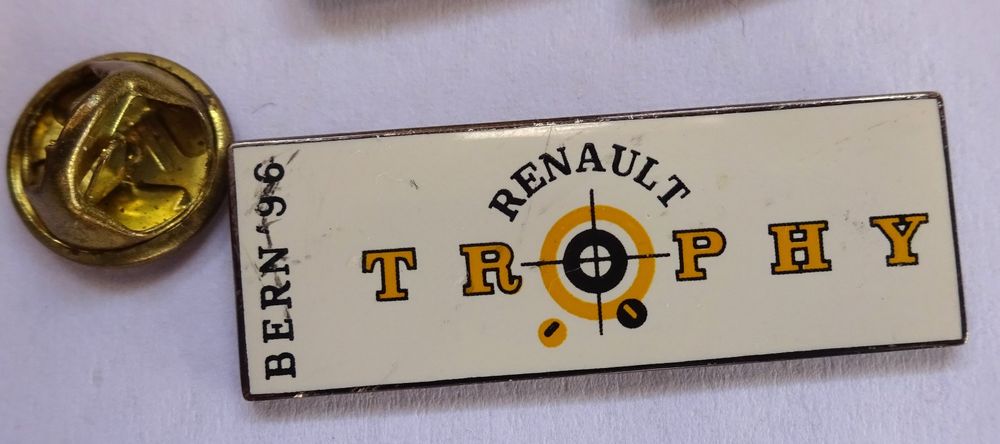 Pin TROPHY Renault Bern 96 (Gebraucht) in Utzenstorf für CHF 1 – mit ...