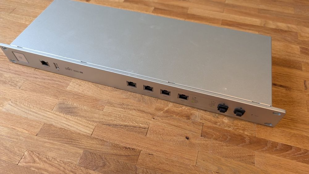 UniFi USG-Pro-4 (Gebraucht) in Münchenbuchsee für CHF 73 – mit ...