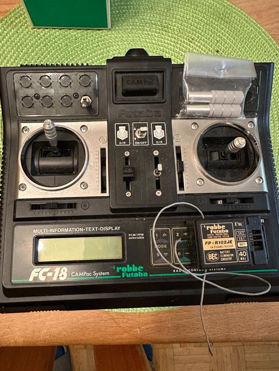 Futaba FC-18 (Gebraucht) in für CHF 41 – mit Lieferung auf Ricardo kaufen