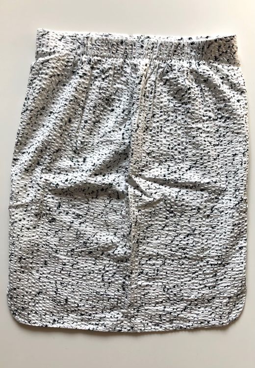 COS Rock schwarzweiss gemustert, Gr.38 (Gebraucht) in Grellingen für ...