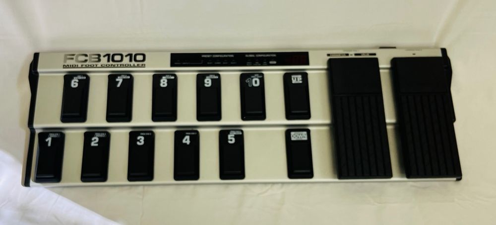 FCB 1010 Behringer Foot Controller (Gebraucht) in für CHF 25 – nur ...