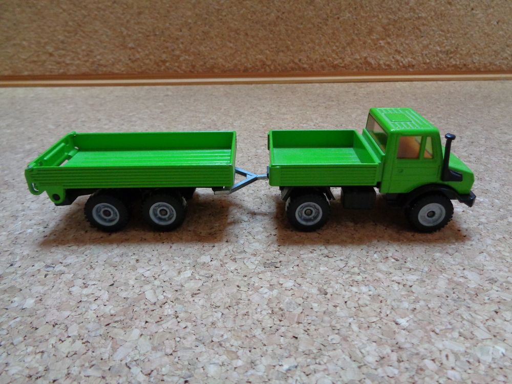 SIKU 2223 Unimog U 1500 mit Tandem-Anhänger (Neu (gemäss Beschreibung ...