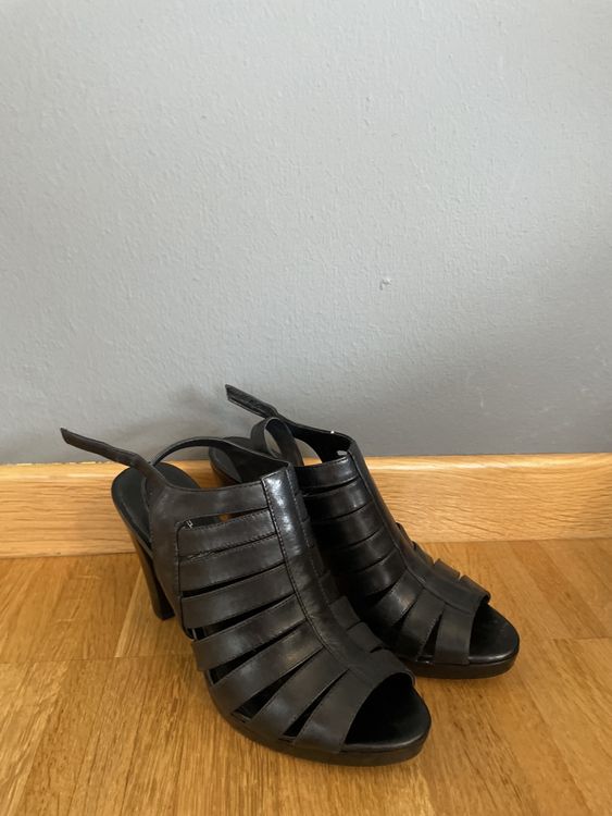 Schwarze Leder Sandaletten mit Absatz | Kaufen auf Ricardo