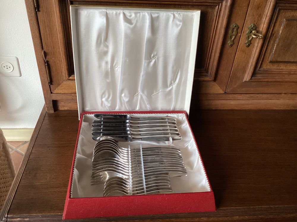 GE - ESA Besteck 100er Silber 24 teilig (Gebraucht) in Minusio für CHF ...