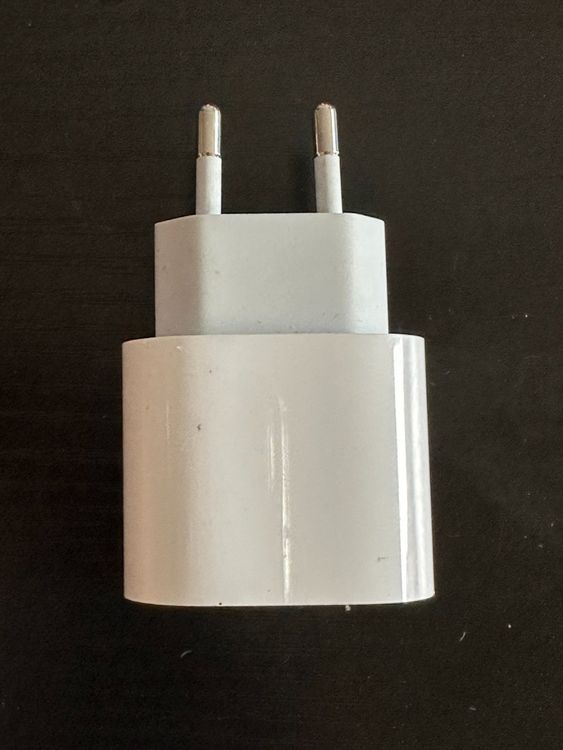 APPLE 20W USB‑C Power Adapter A2347 (Gebraucht) in Zürich für CHF 8.4 ...