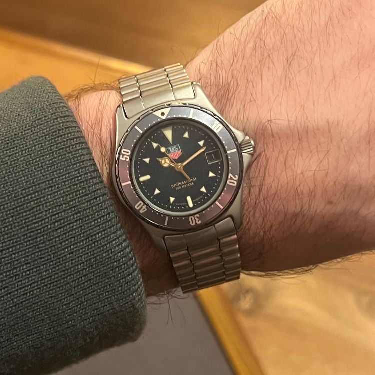 Tag Heuer Professional 2000 Quartz 972.613 | Kaufen auf Ricardo