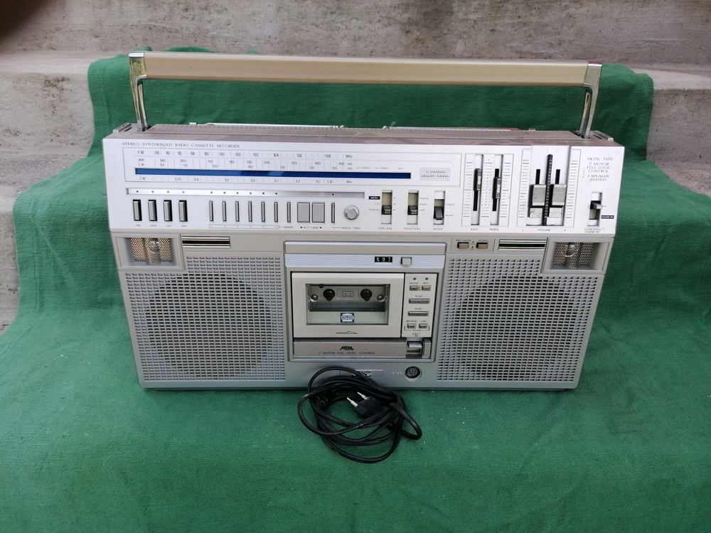 Großer Radiorekorder "JVC RC-M80L | Kaufen auf Ricardo