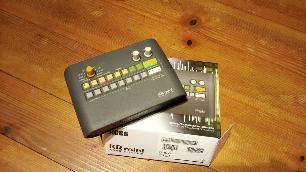 Korg KR mini, Drumcomputer, Drummachine (Gebraucht) in Bottenwil für ...