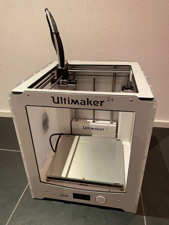 3D Drucker Ultimaker 2+ (Gebraucht) in Chur für CHF 1000 – mit Lieferung auf Ricardo kaufen