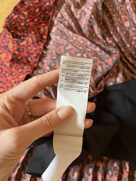 Hugo Boss Rock rot leoprint Gr. 38 | Kaufen auf Ricardo