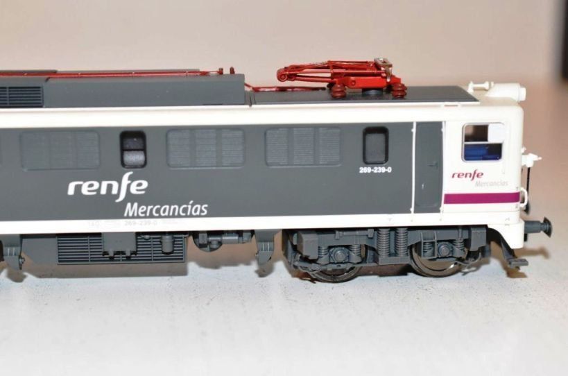 Electrotren H0 2621: Elok Renfe 251"Mercancias"Kardanantrieb (Neuf ...