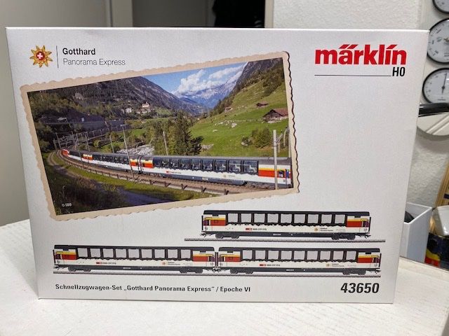 Märklin 43650 "Gotthard Panorama Express" Wagen-Set, neu (Neu und originalverpackt) in Riehen ...