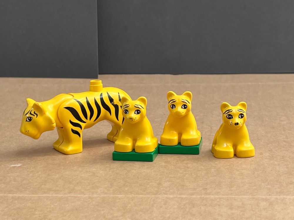 Lego Duplo Tiger Zoo (Gebraucht) in Ennetbaden für CHF 12 – mit ...