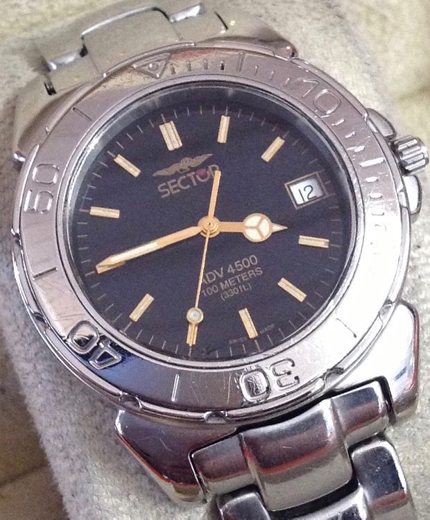 SECTOR swiss-made ADV - 4500 Herrenuhr ( Quartz / 42 mm ) (Gebraucht ...