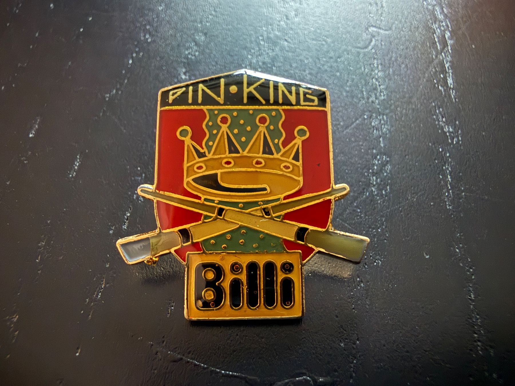 Pin King Billi Anstecknadel Vintage Sammlerstück Rarität (Gebraucht) in ...