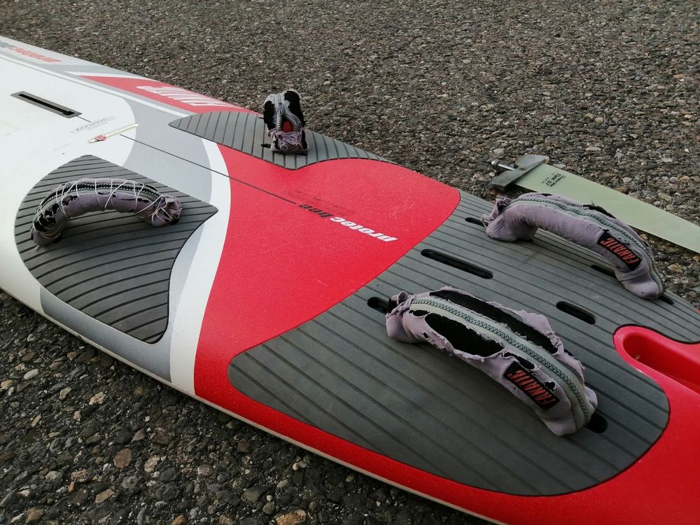 Windsurfbrett Fanatic Bee 284 (Gebraucht) in Hittnau für CHF 49 – nur ...