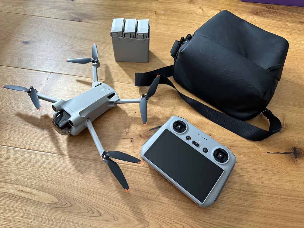 DJI Mini 3 Pro + RC Controller (2.7K, 4K, Full HD) (Gebraucht) in ...