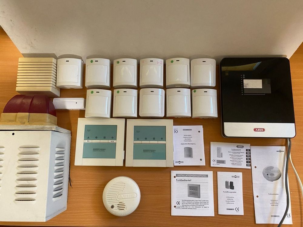 Secvest IP Wireless Alarm Control Panel (Gebraucht) in Holziken für CHF 124 – mit Lieferung auf ...