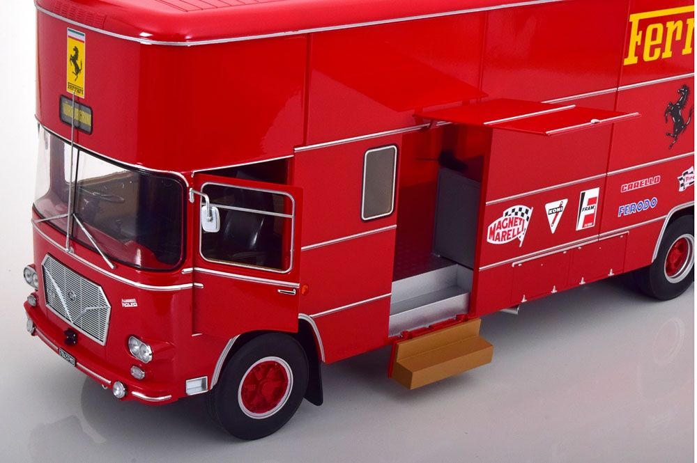 FIAT OM 150 ROLFO FERRARI RENNTRANSPORTER 1:18 CMR (Neu und ...