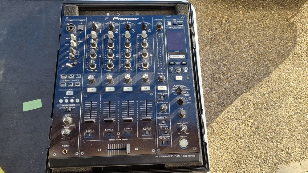 Set Pioneer djm 900nxs avec 2x Pioneer cdj 900nxs (Gebraucht) in Les ...