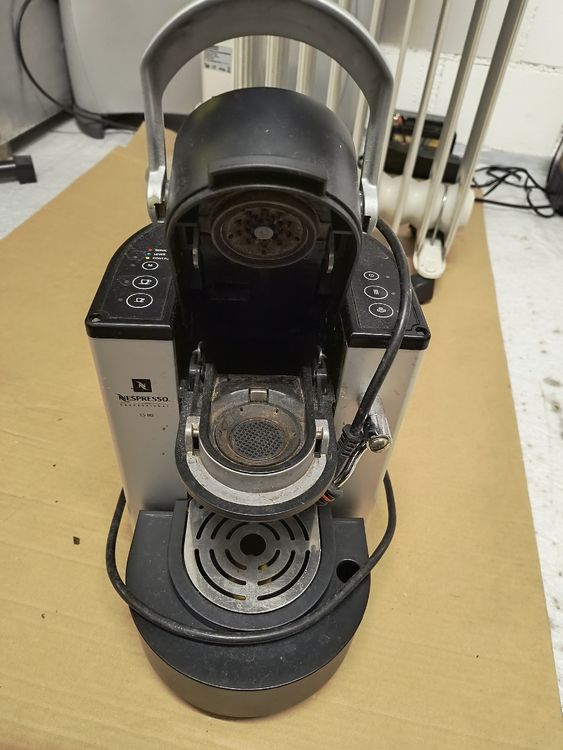 Nespresso Professional ES 80 | Kaufen auf Ricardo