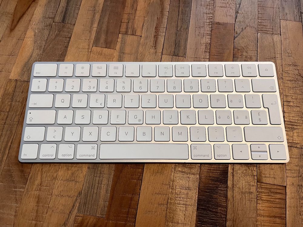 Apple Keyboard | Tastatur | CH-Layout Schweiz | Weiss | Kaufen auf Ricardo
