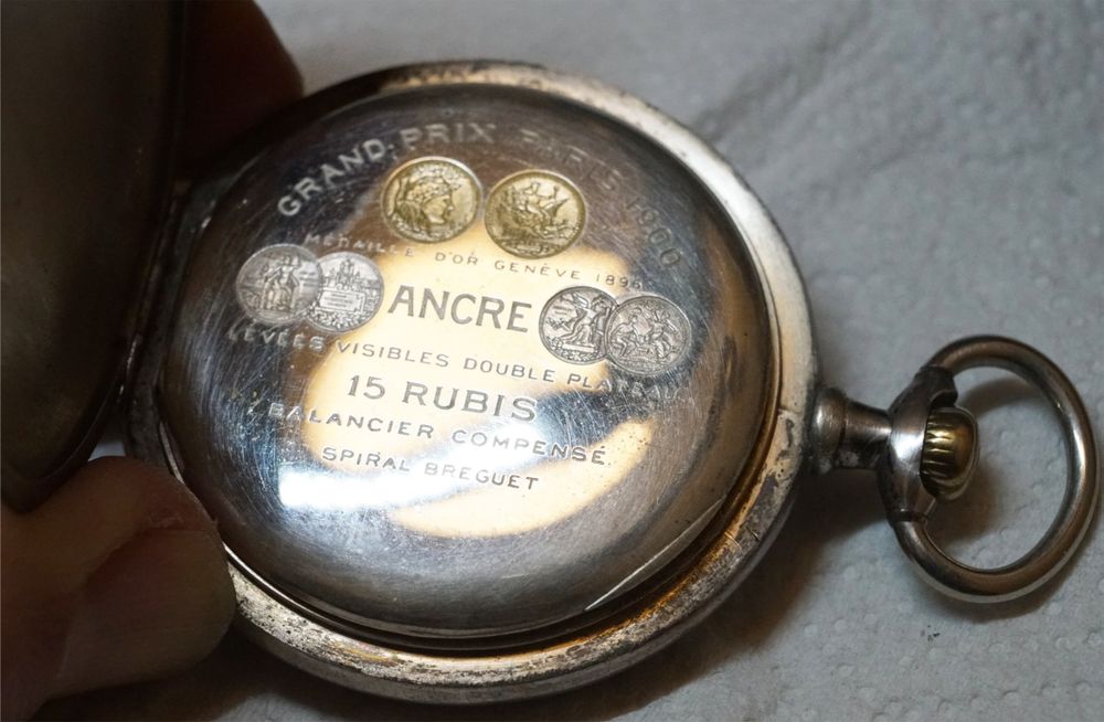 Sehr antike Zenith Taschenuhr mit Gemsen-Relief, Silber (Gebraucht) in Zuerich für CHF 68 – mit ...