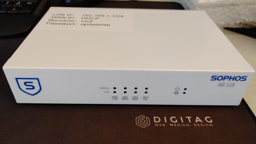 Sophos SG115 rev. 1 mit Opnsense | Kaufen auf Ricardo