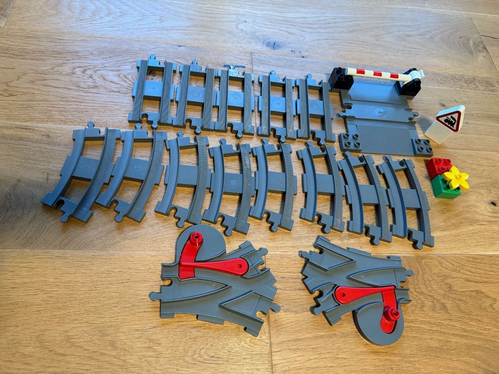 Lego Duplo Schienen Set 10506 mit Weichen & Bahnübergang | Kaufen auf Ricardo