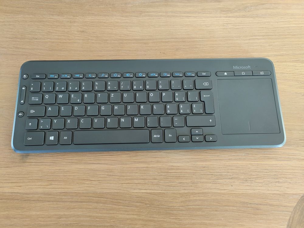 Microsoft All-In-One Media Keyboard (USB, CH, Kabellos) (Gebraucht) in ...