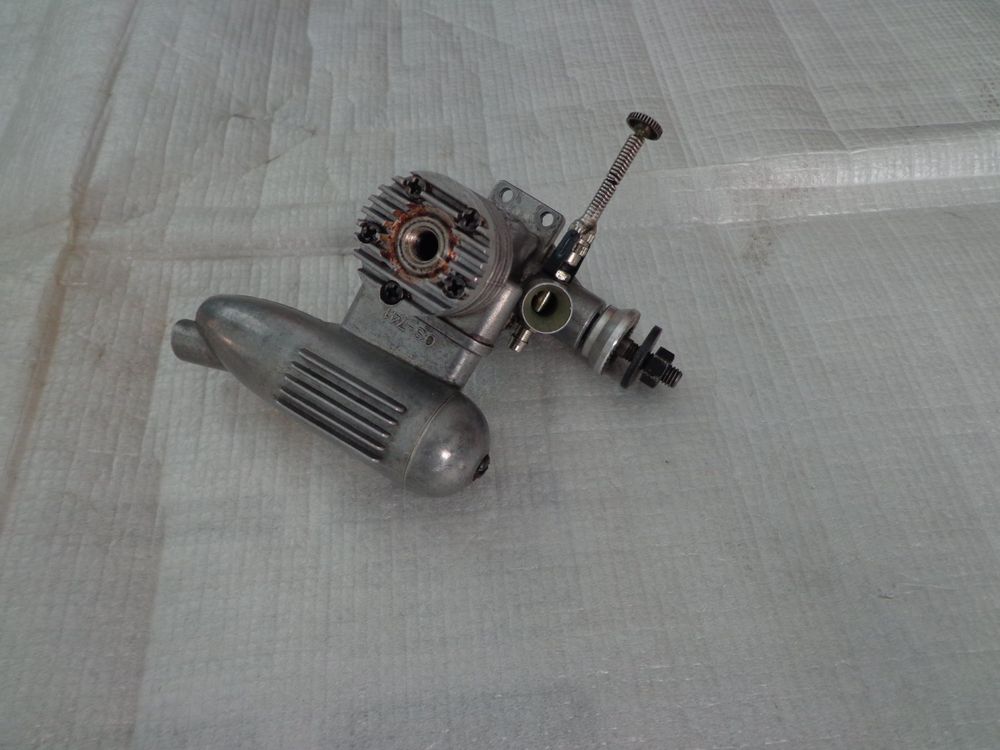 Modellmotor, OS MAX 10 (1.76 ccm) (78) (Gebraucht) in Camorino für CHF ...