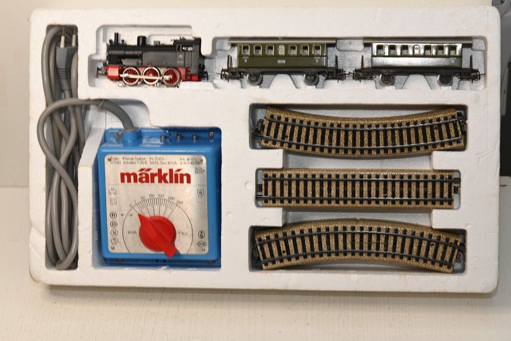 Märklin Startpackung 2920 mit OVP , Lok läuft (Gebraucht) in Laupen ZH ...