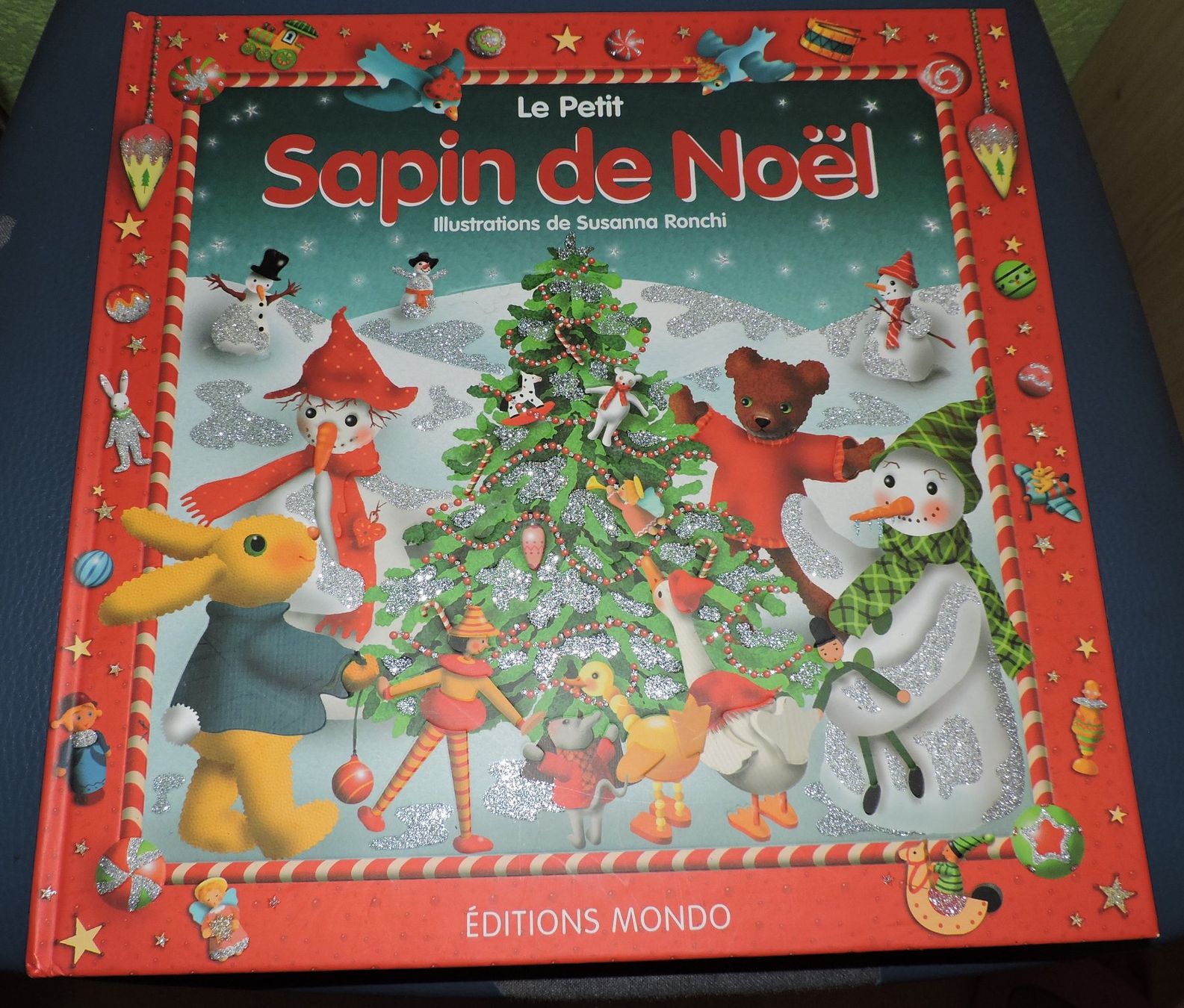 NEUF 🎅Le Petit sapin de Noël🎄éditions MONDO (Neu und originalverpackt ...