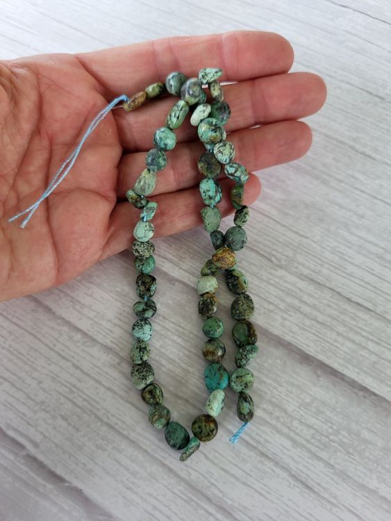 Ein Strang Afrikanischer Türkis | Kaufen auf Ricardo