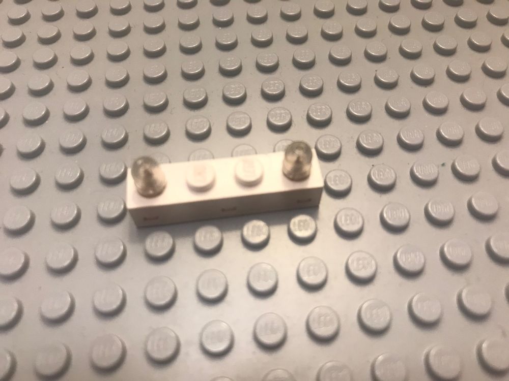 Lego Stein 1×4 mit 2 Blinklicht (4771) (Gebraucht) in Basel für CHF 3.4 ...