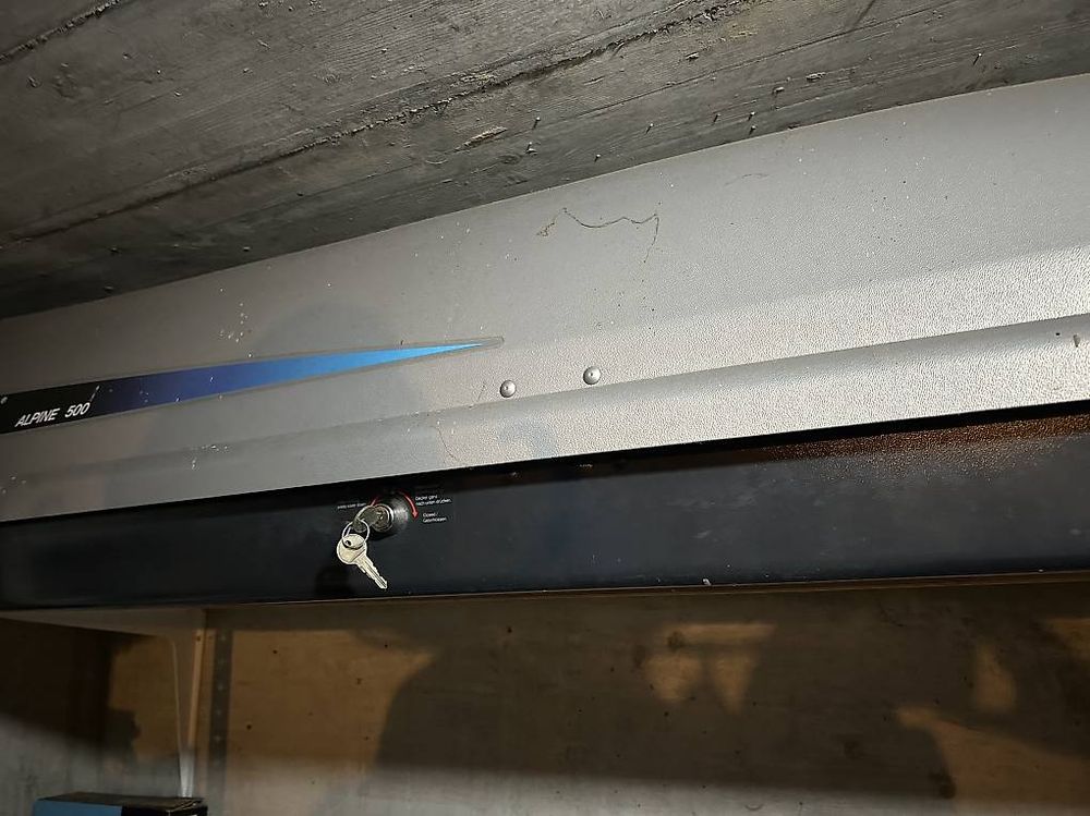 Thule Dachbox Alpine 500 (Gebraucht) in Flawil für CHF 200 – nur ...