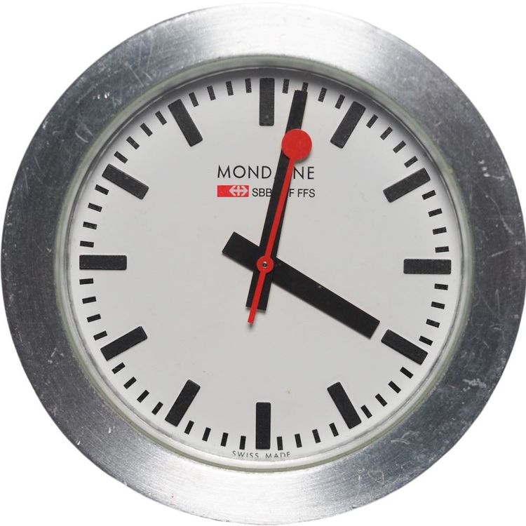 SBB Magnet-Uhr Mondaine 50 mm (Gebraucht) in Liestal für CHF 30 – mit ...