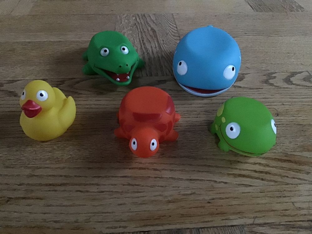 Badespielzeug Set, 5-teilig, Ente, Krokodil, Wal, neu (Neu (gemäss ...
