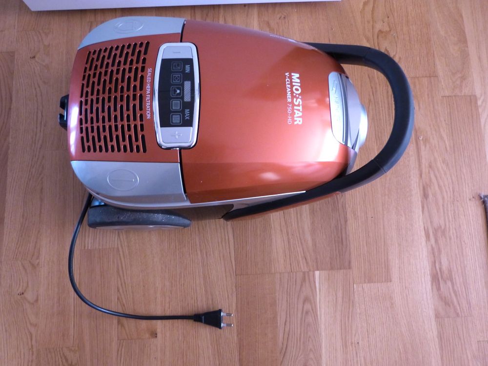 mio star v-cleaner 750 HD staubsauger (Gebraucht) in Kreuzlingen für ...