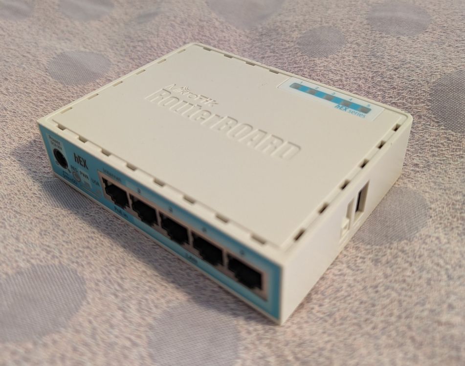 MikroTik hEX Router RB750Gr3 (Gebraucht) in Seengen für CHF 21 – mit ...