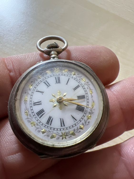 Antike Taschenuhr echt Silber 33 mm (Gebraucht) in Pfeffingen für CHF 21 – mit Lieferung auf ...