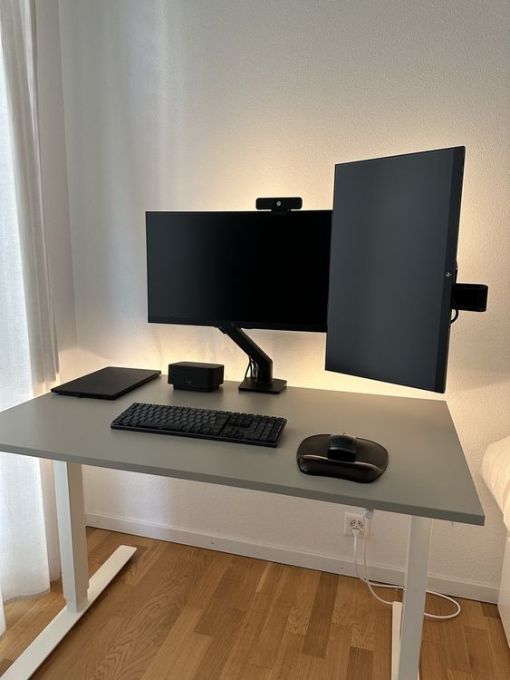 Ergotron HX Dual Monitor Arm (D'occasion) à Morges pour CHF 200 – avec ...