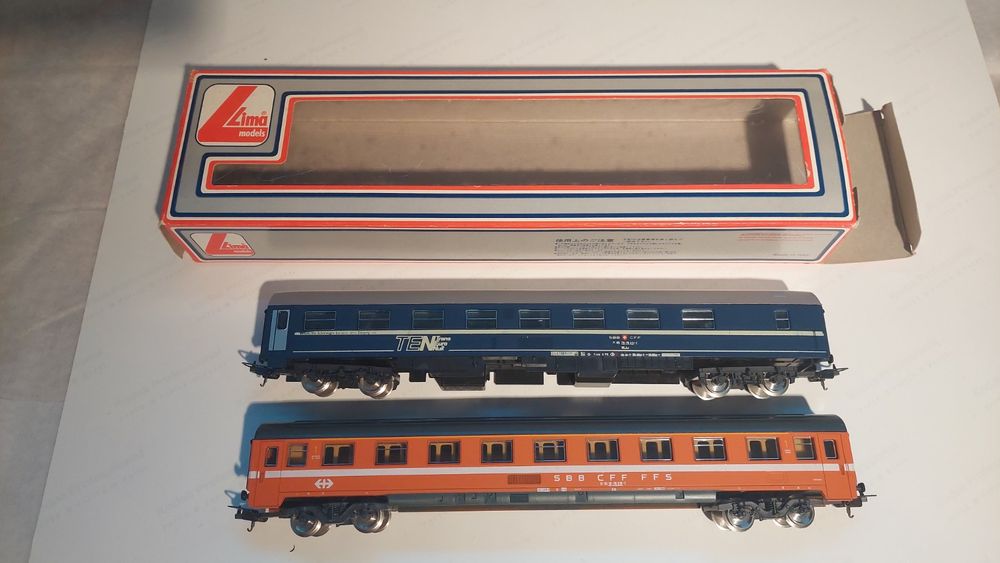 Lima H0 2 Personenwagen inkl. OVP (Gebraucht) in Pfäffikon ZH für CHF ...